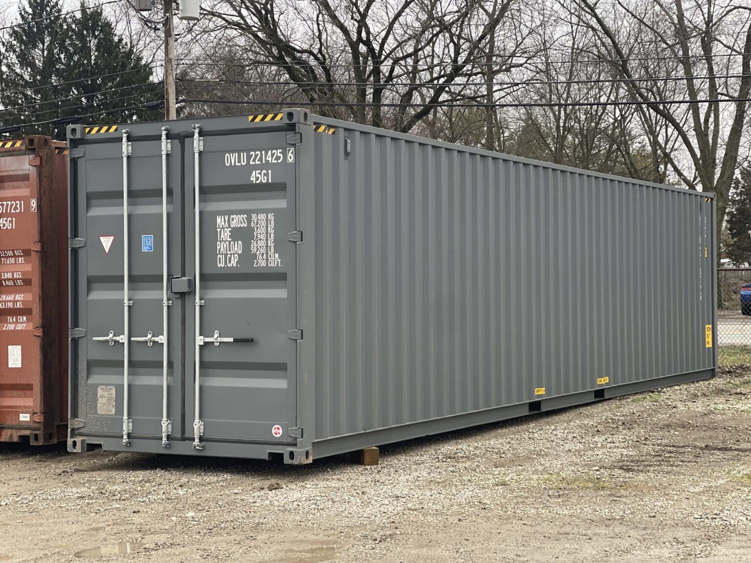 40ft high cube (one-trip) with easy open 3-lever doors and a lock box ...
