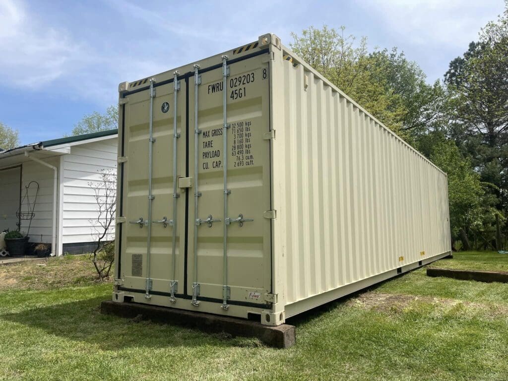40ft high cube (one-trip) with 4-lever doors and a lock box | Buckeye ...